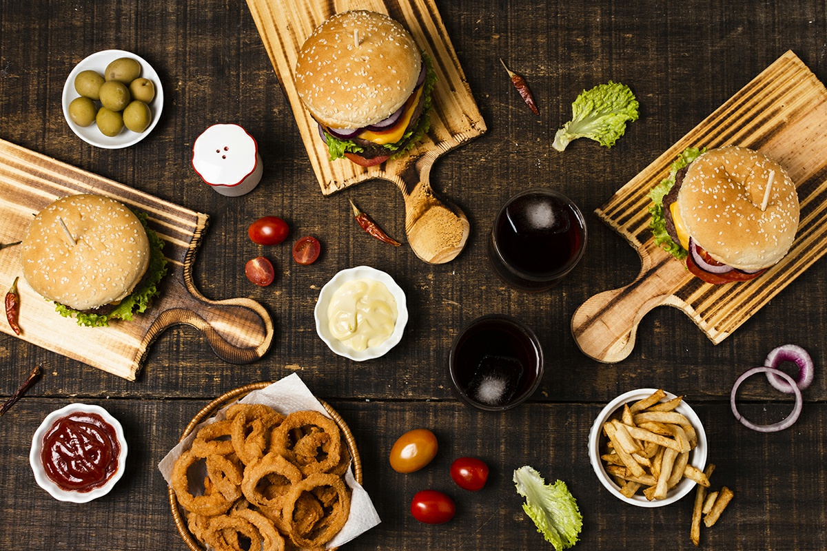 6 Fast Food Industry Trends to Look Out For In 2025