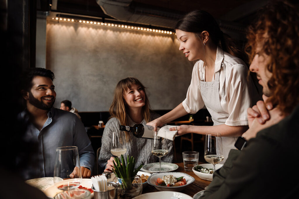 What Does a Server Do ? | Restaurant Server Responsibilities