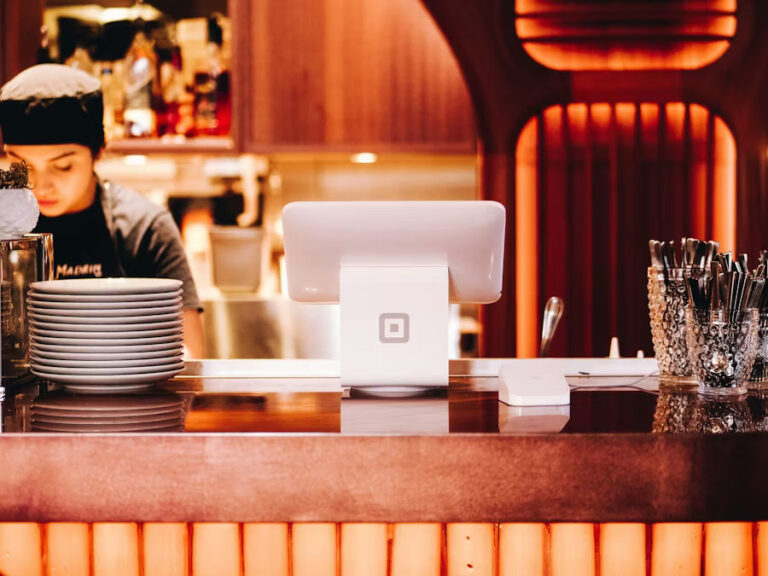 Value Proposition for Restaurants: 13 Creative Examples